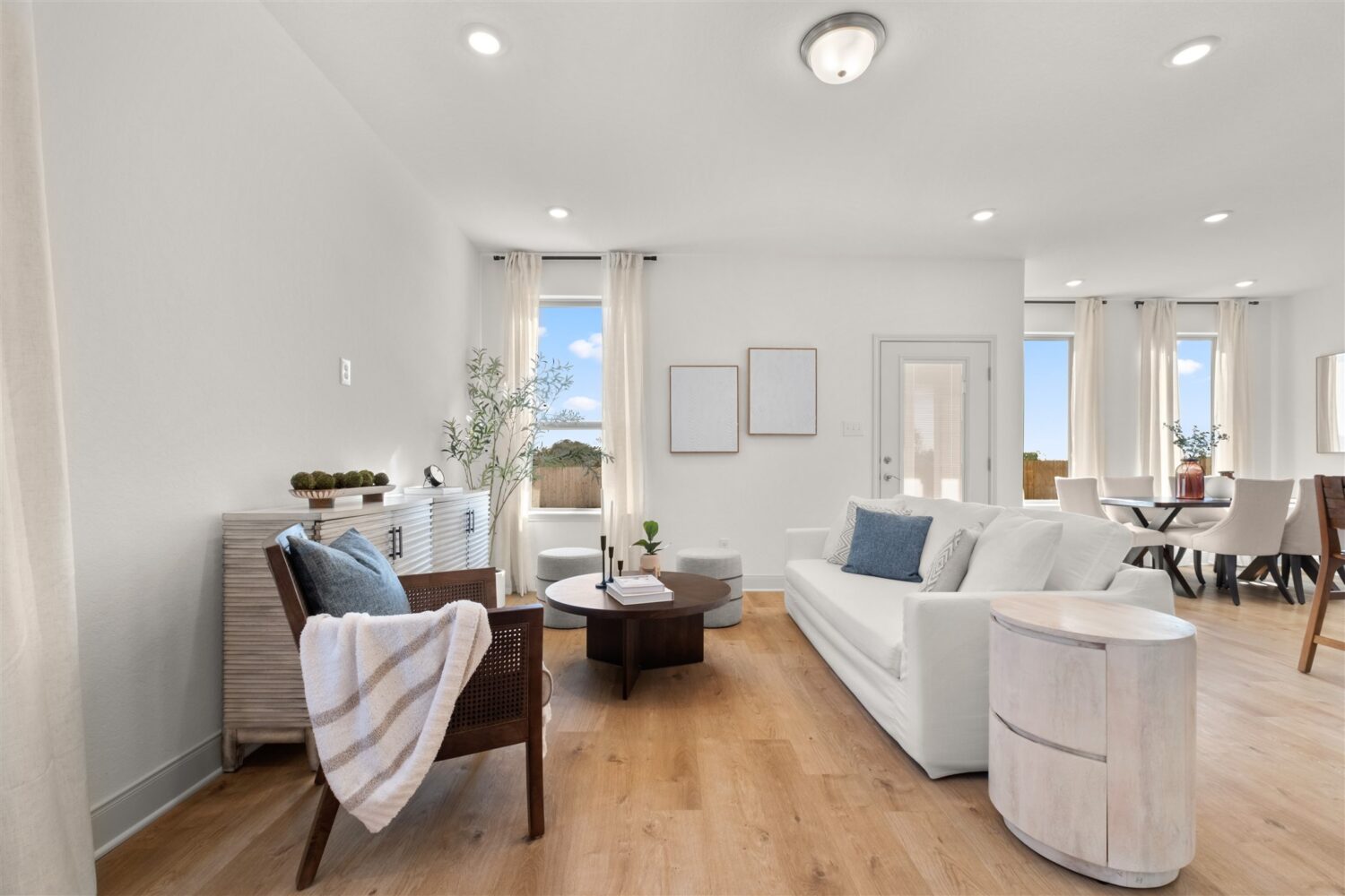 Blue Ridge Ranch by Rosehaven Homes - San Antonio, Texas 78222